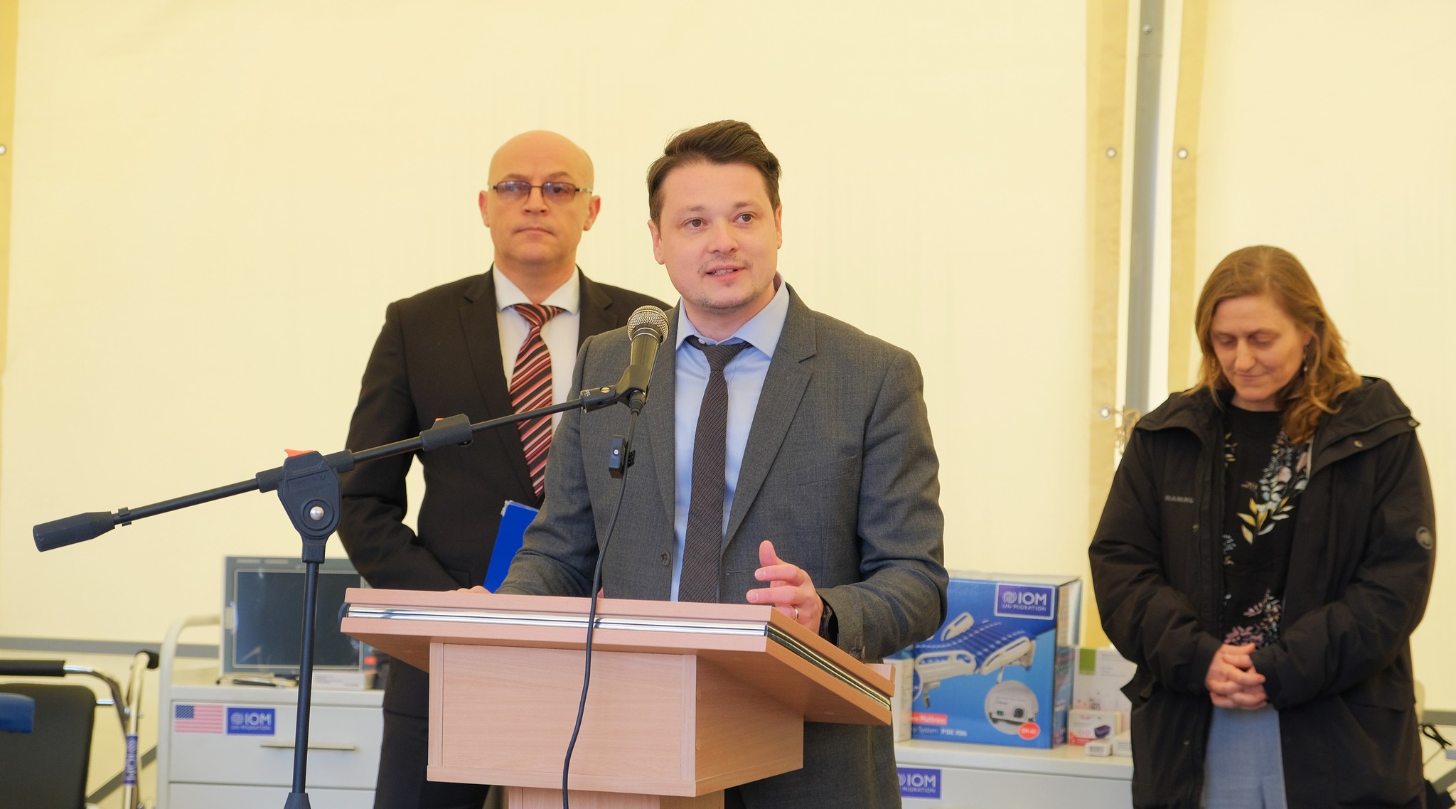 A Moldovan hospital received an ambulance and medical devices as a ...