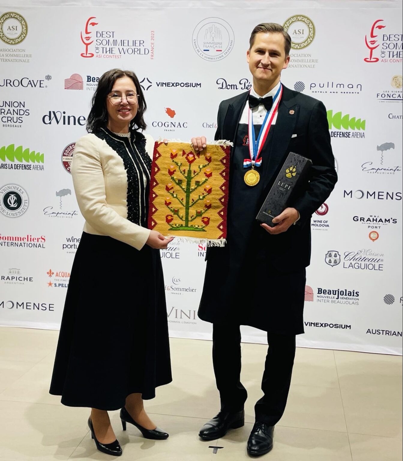 The best sommelier in the world received Moldovan wines as a gift and ...